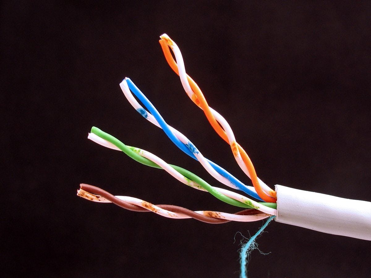Comment brancher une prise RJ-45